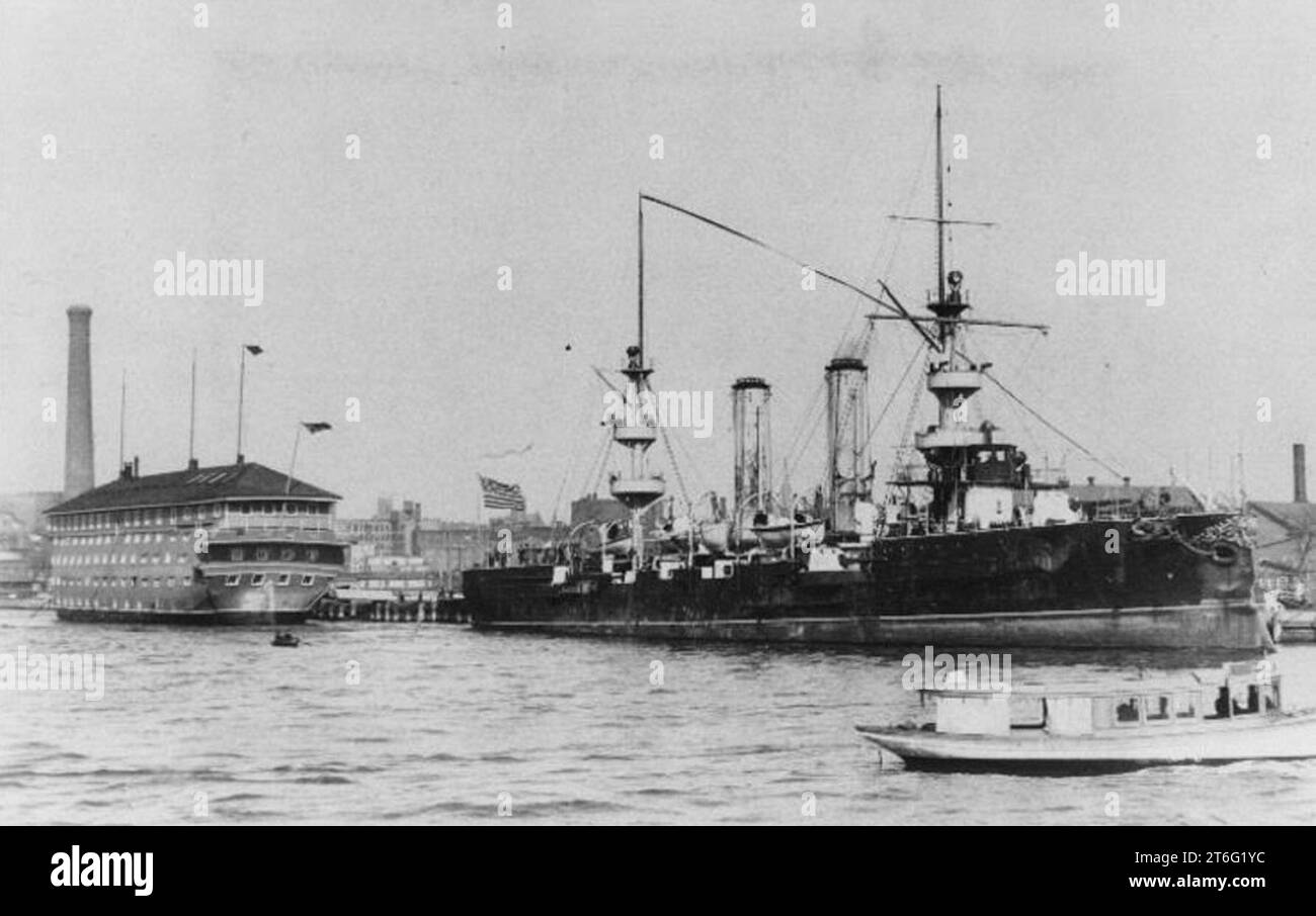 Uss vermont hi-res stock photography and images - Alamy