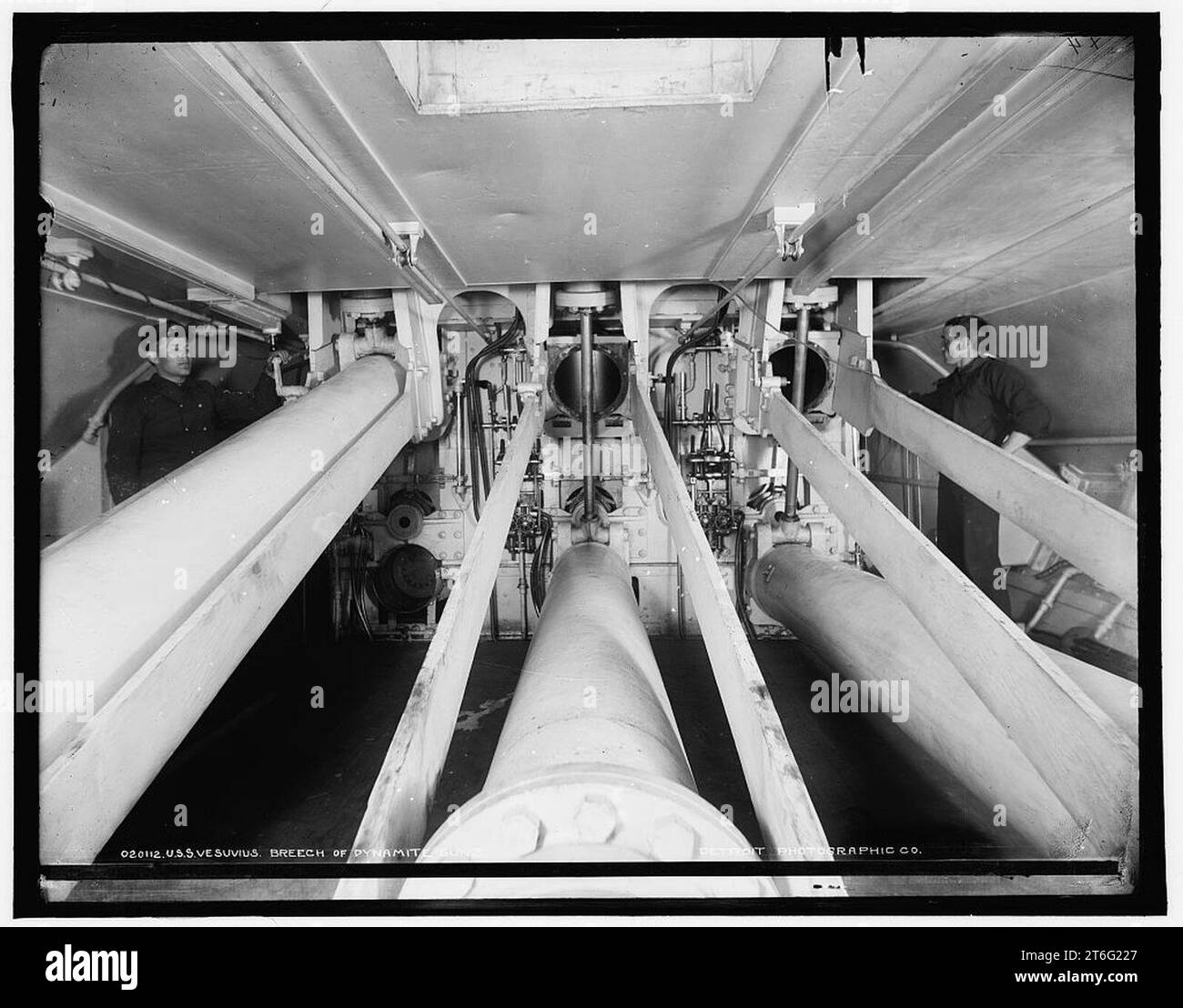 Uss vesuvius hi-res stock photography and images - Alamy