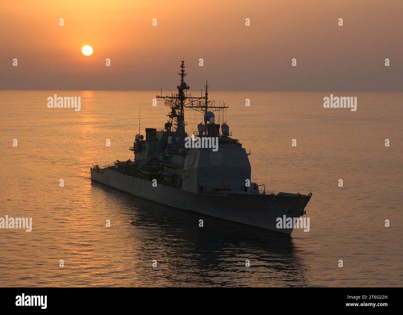 Uss vicksburg cg 69 hi-res stock photography and images - Alamy