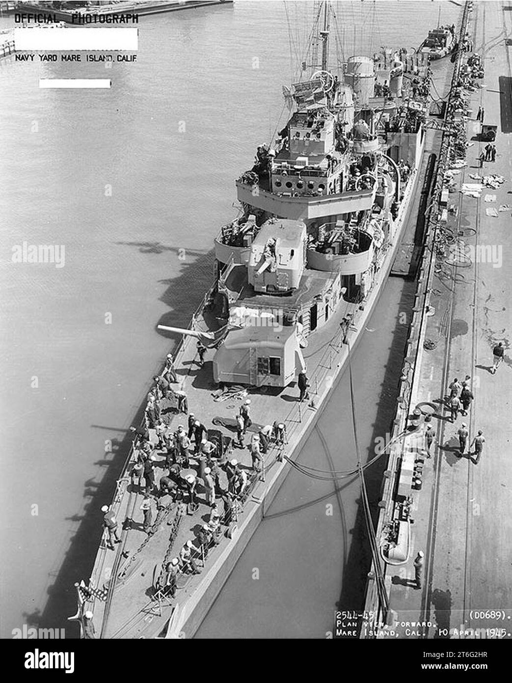 USS Wadleigh (DD-689) at the Mare Island Naval Shipyard, California ...