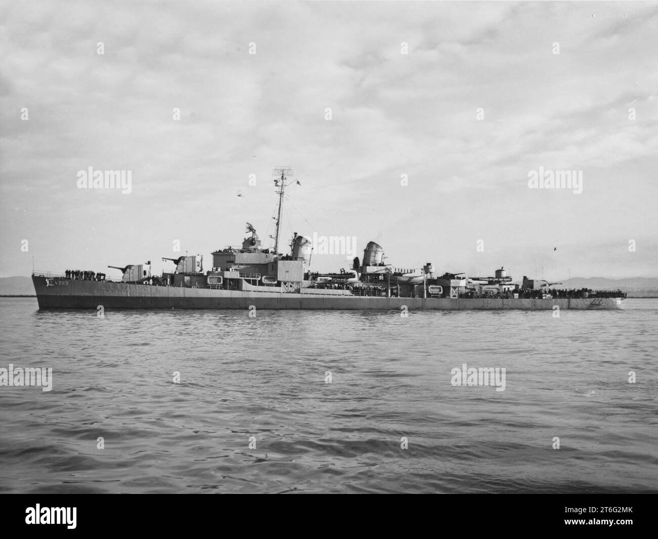 USS Walke (DD-723) off the Mare Island Naval Shipyard on 24 March 1945 ...