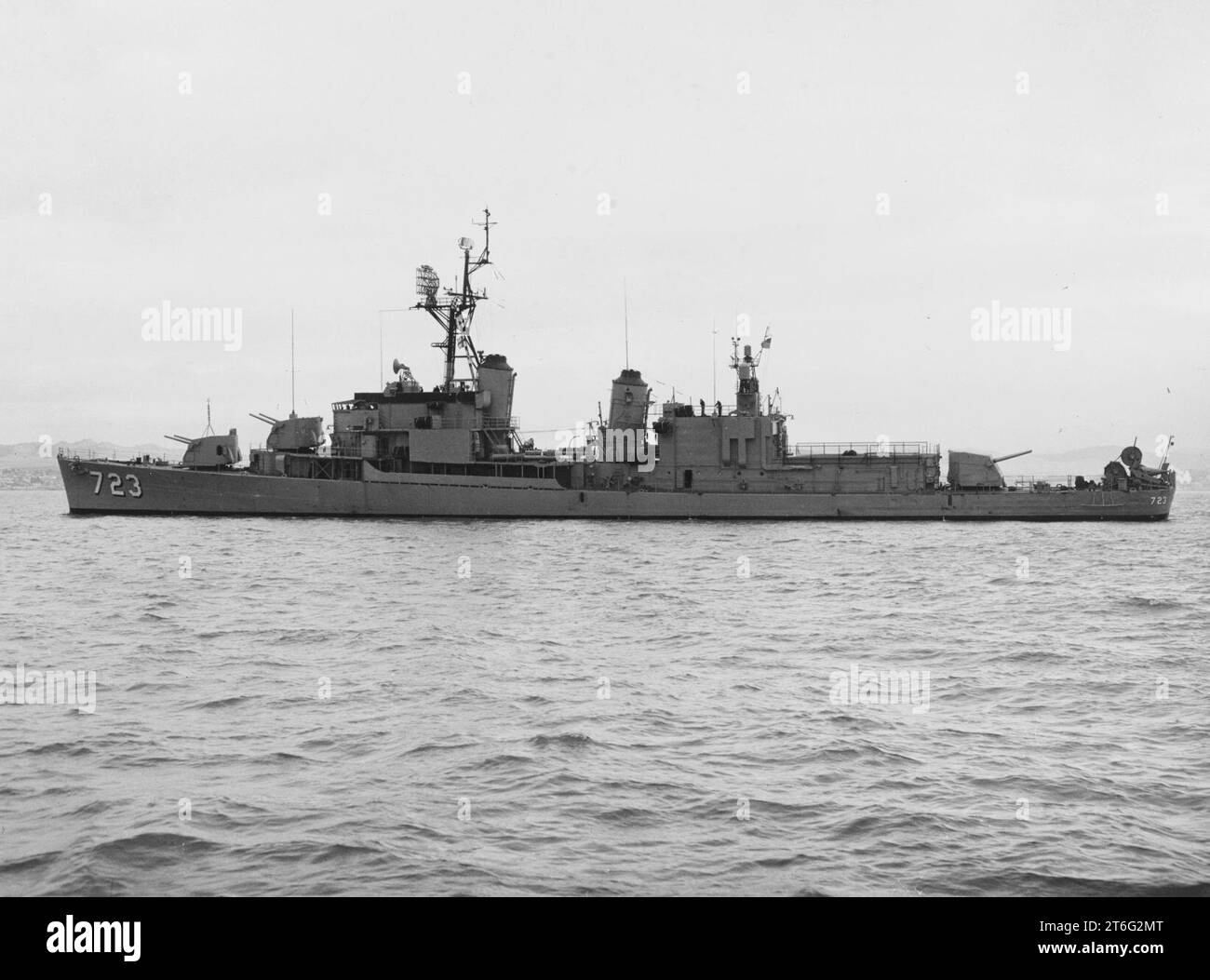 USS Walke (DD-723) off the Mare Island Naval Shipyard on 11 October ...