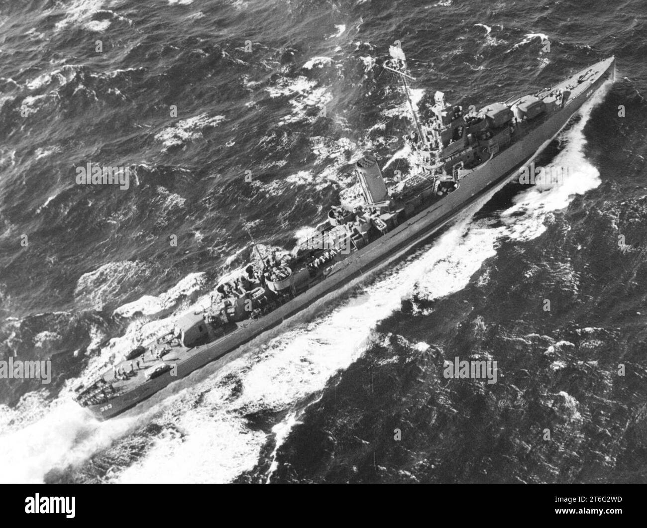 Uss warrington hi-res stock photography and images - Alamy