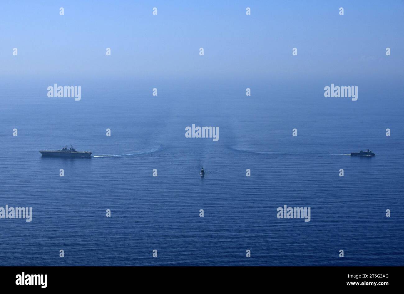 USS Wasp, BRP Ramon Alcatraz and BRP Tarlac at Balikatan 2019 - 003 ...