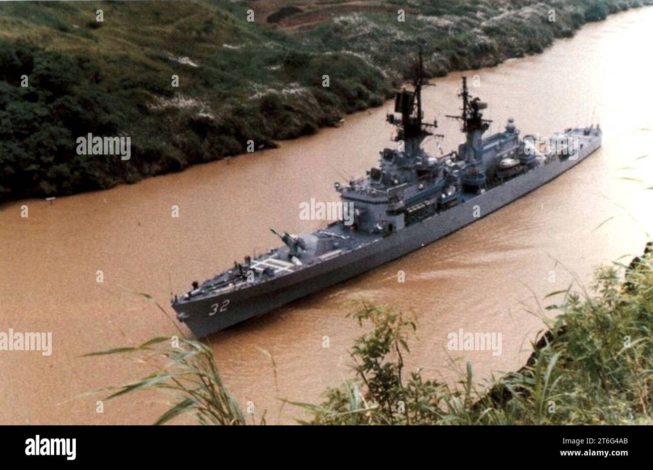 USS William H. Standley (CG-32) tranisting the Panama Canal on 22 ...