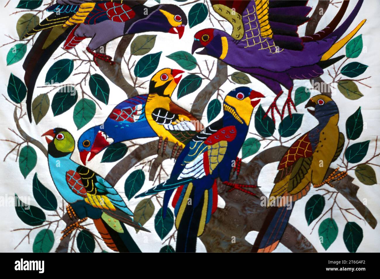 Birds bazaar hi-res stock photography and images - Alamy