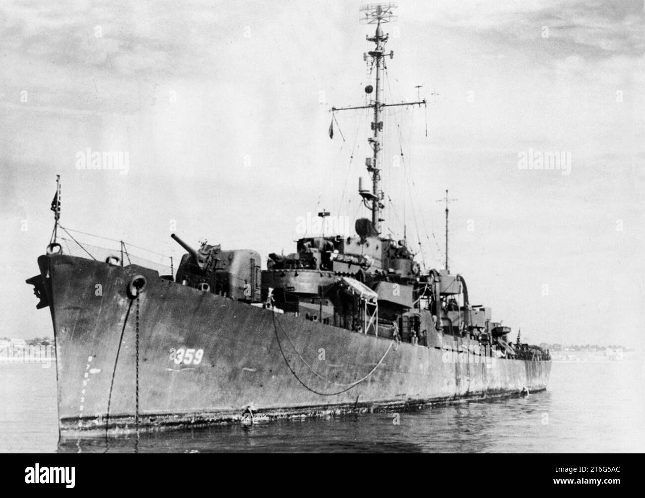 USS Woodson (DE-359) at anchor, circa in 1945 (UA 570.15.03 Stock Photo ...