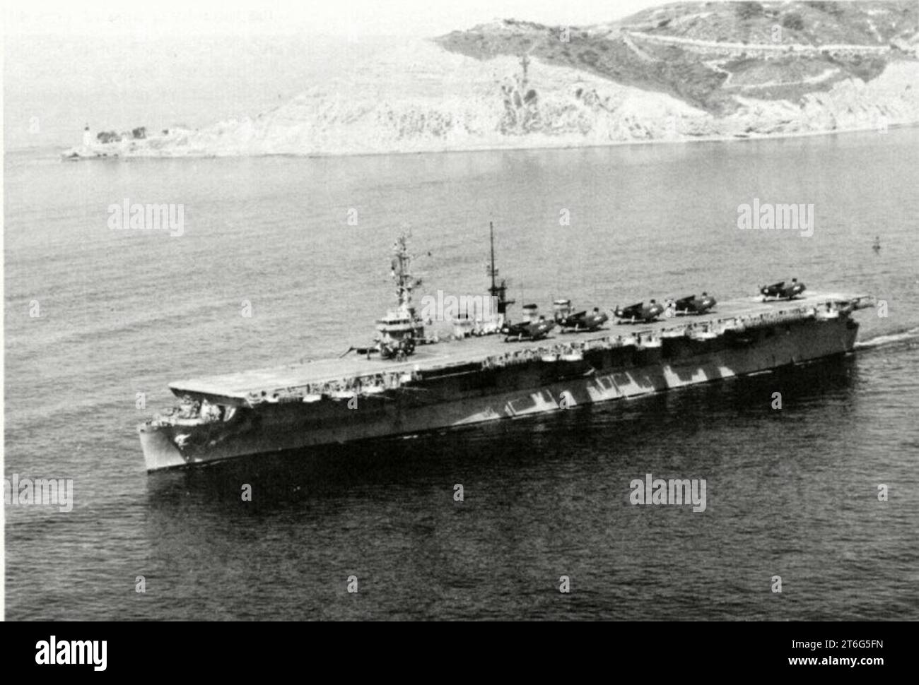 USS Wright (CVL-49) underway in the early 1950s Stock Photo - Alamy