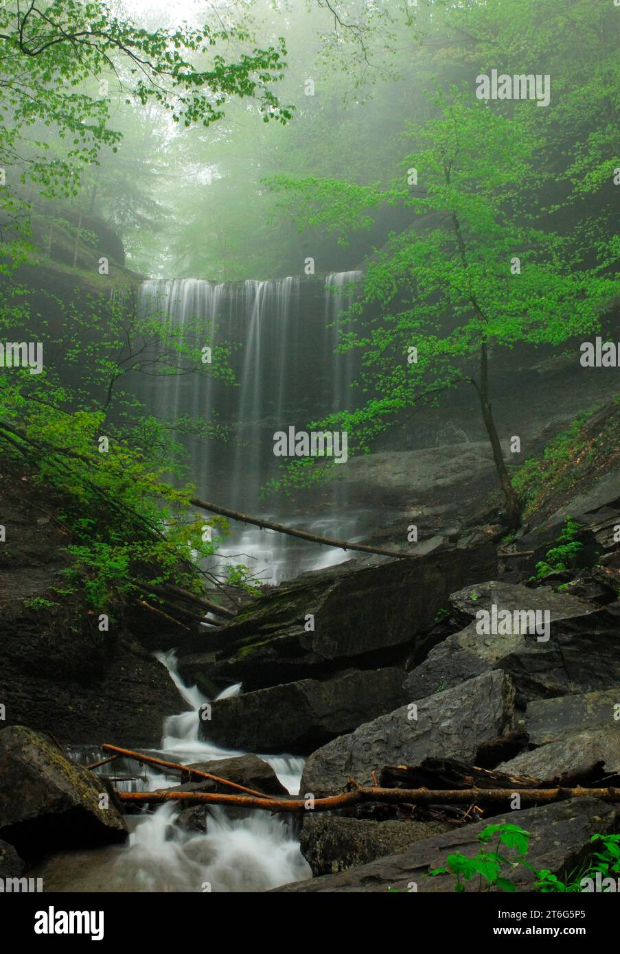 Tinkers Falls, New York, USA Stock Photo - Alamy