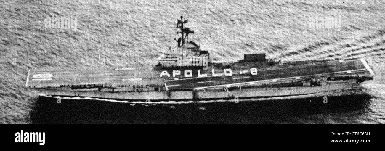 USS Yorktown (CVS-10) crew forms Apollo 8 on flight deck 1968 Stock ...