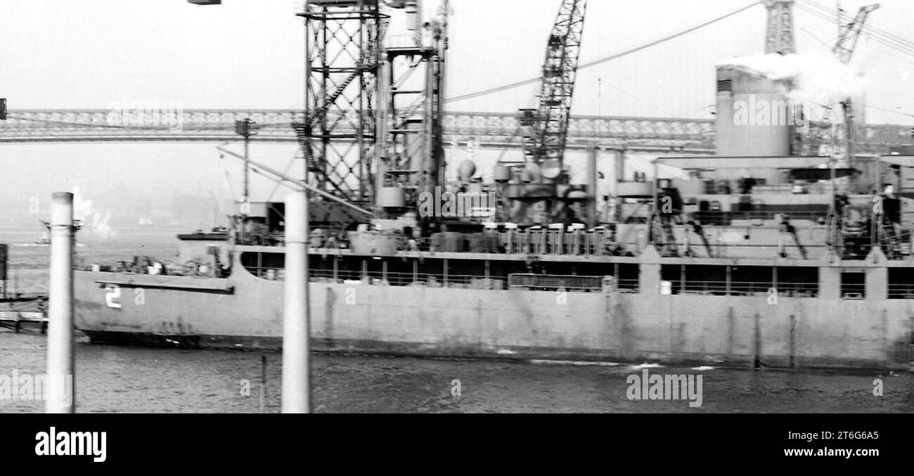 USS Zenobia (AKA-52) at the New York Naval Shipyard (USA), 28 March ...
