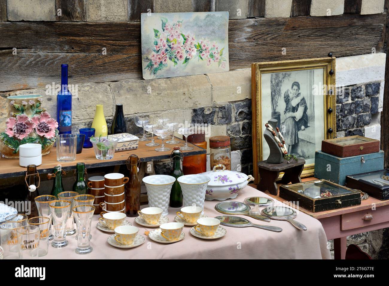 Second-hand collectable items displayed at a Flea Market, Brocante ...