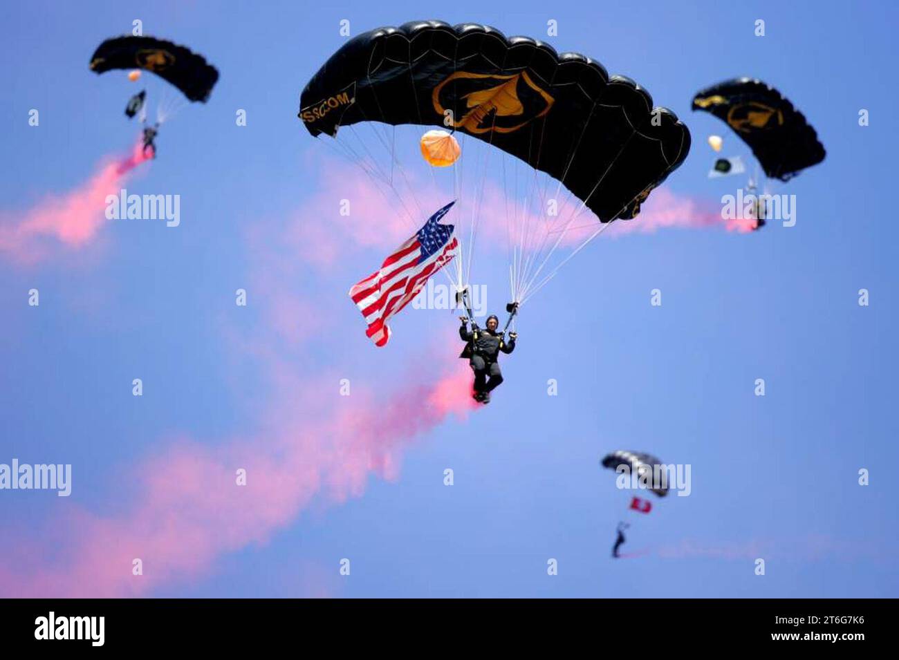 Para commandos hi-res stock photography and images - Alamy