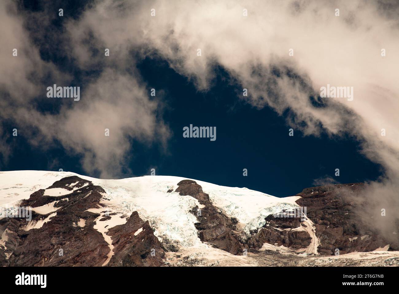 Low glaciated hi-res stock photography and images - Alamy