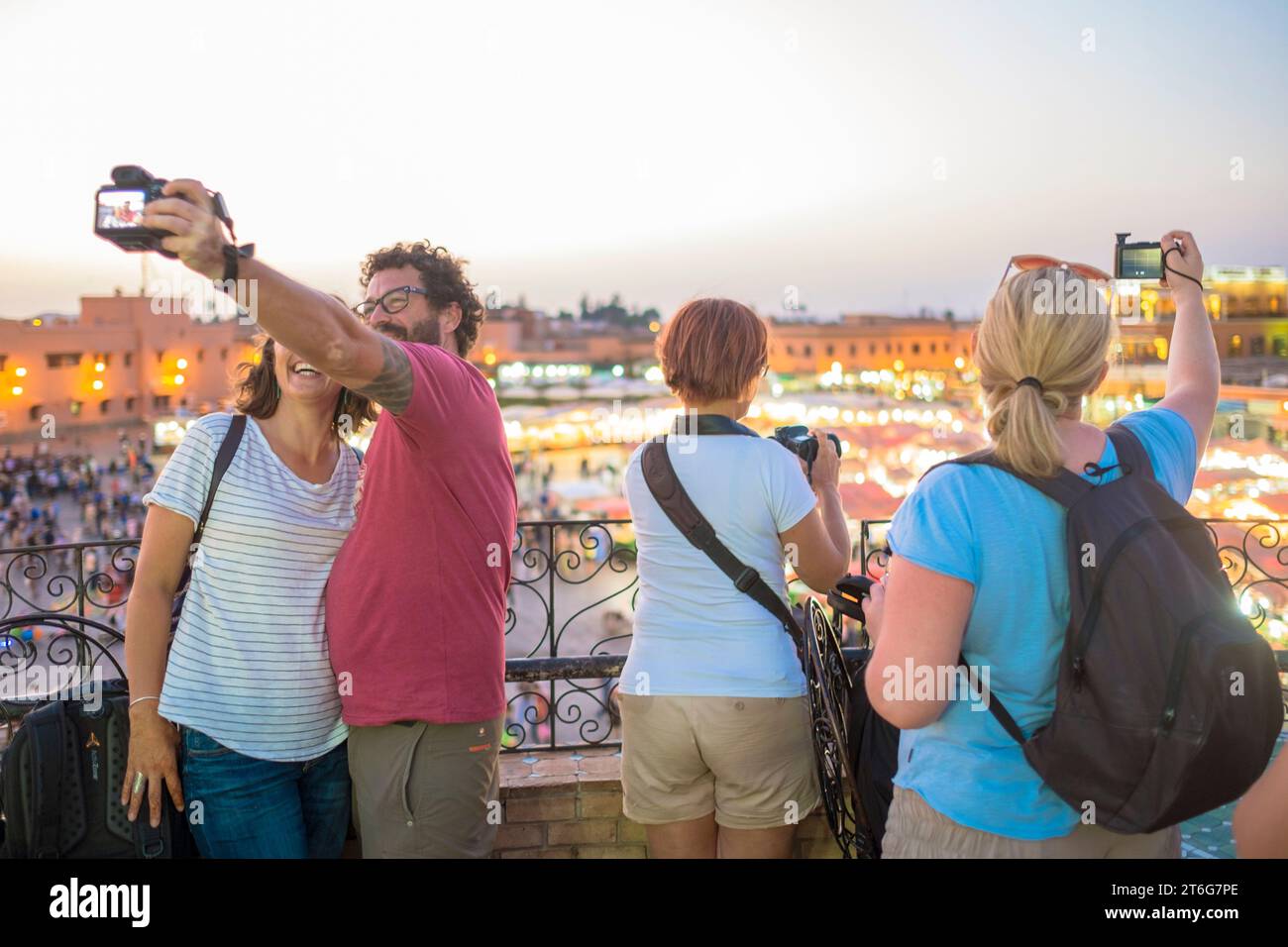 Bustling technology hi-res stock photography and images - Alamy