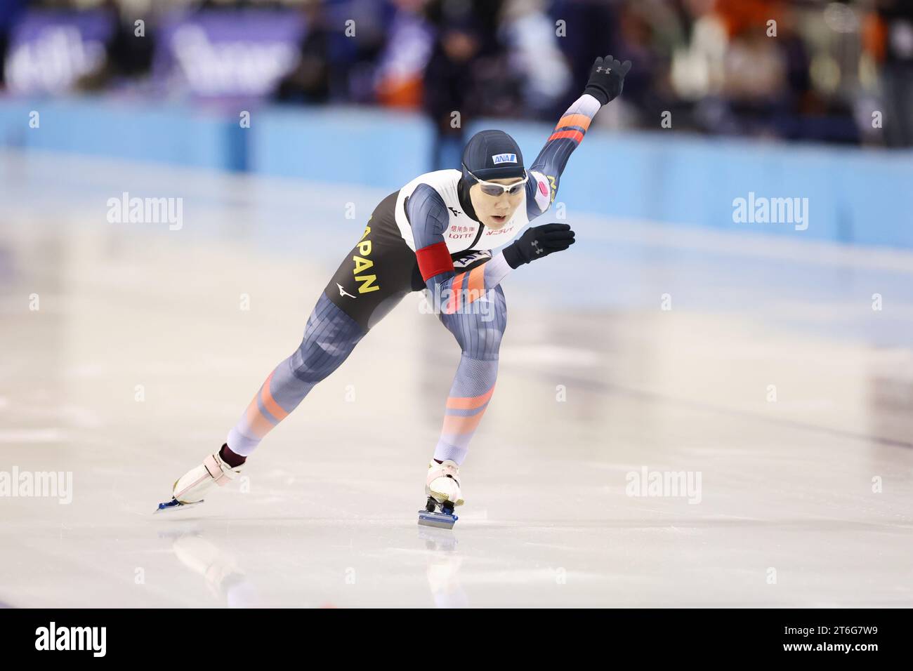 Hokkaido, Japan. 10th Nov, 2023. Yukino Yoshida (JPN) Speed Skating ...