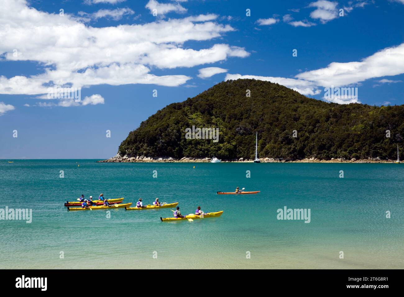 Kayak flotilla hi-res stock photography and images - Alamy