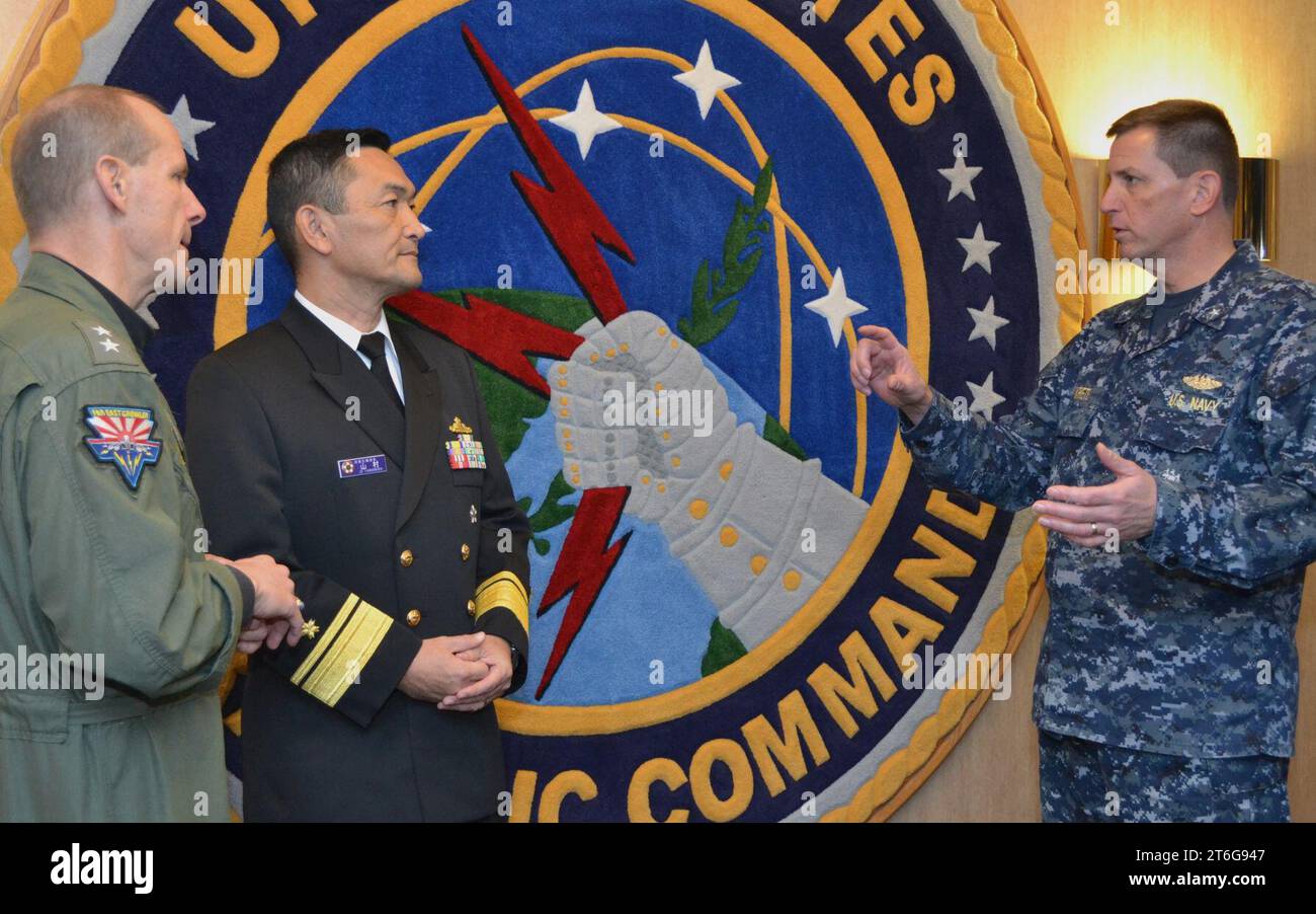 USSTRATCOM welcomes RADM Yamamura 131024 Stock Photo - Alamy