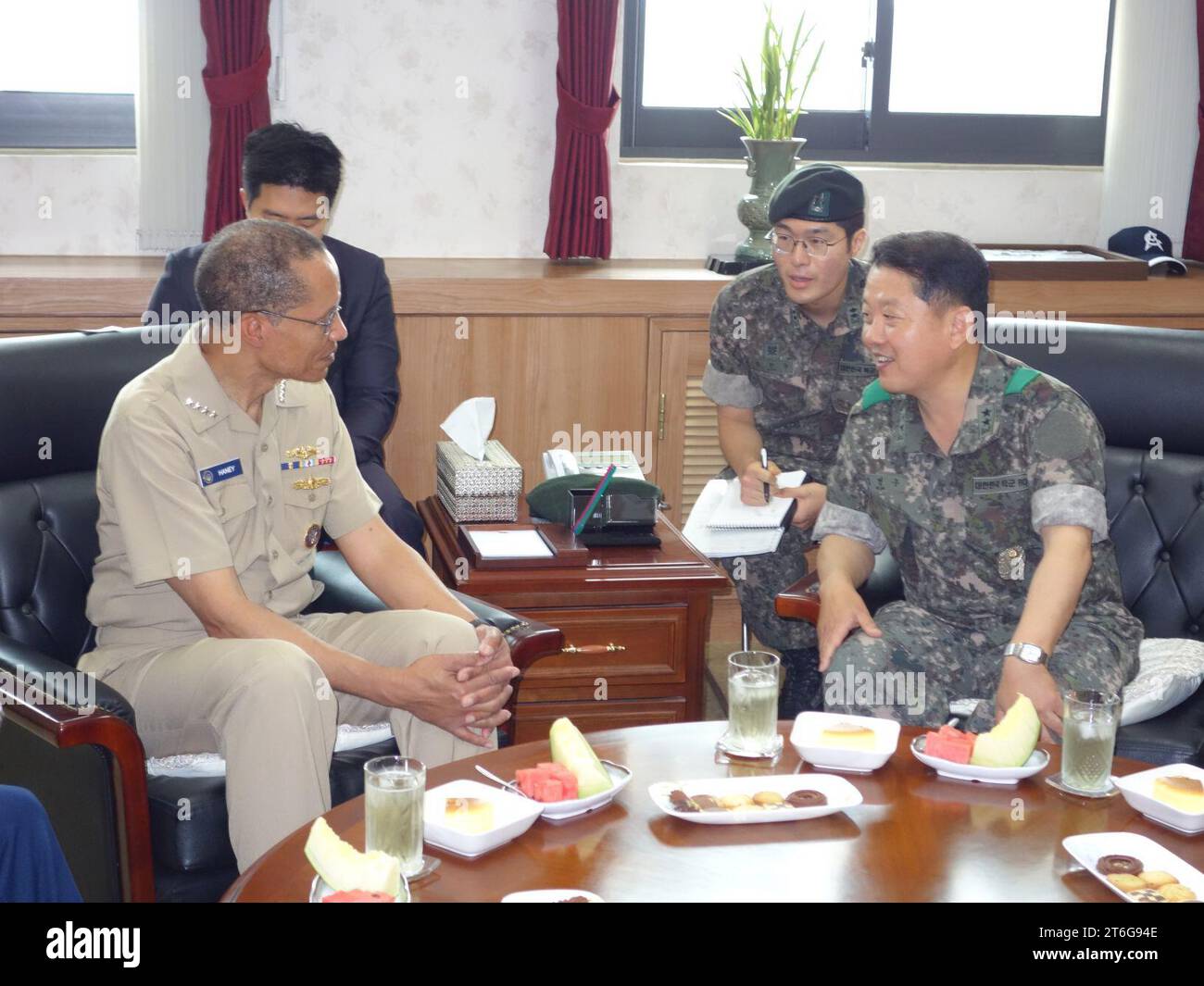 Usstratcom hi-res stock photography and images - Alamy