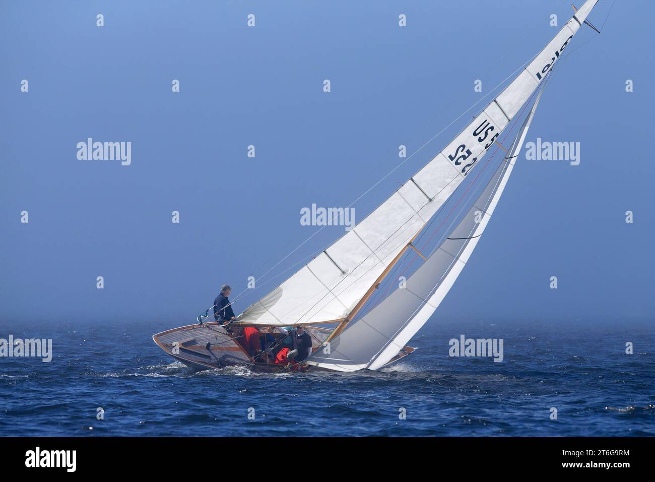 A 6 meter sailing yacht races off the coast of Maine Stock Photo - Alamy