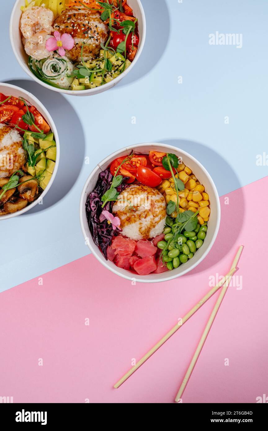 POKE BOWL ASIAN FAST FOOD Stock Photo - Alamy