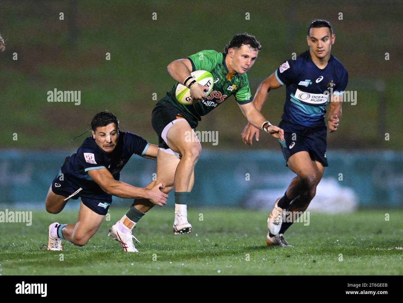 Brisbane, Australia. 10th Nov, 2023. Henry Palmer (centre) of Australia in action during the ...