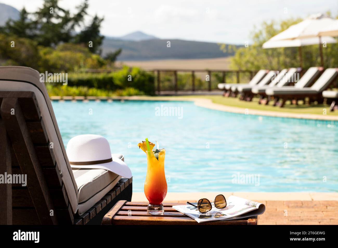 Relaxing vibe hi-res stock photography and images - Alamy