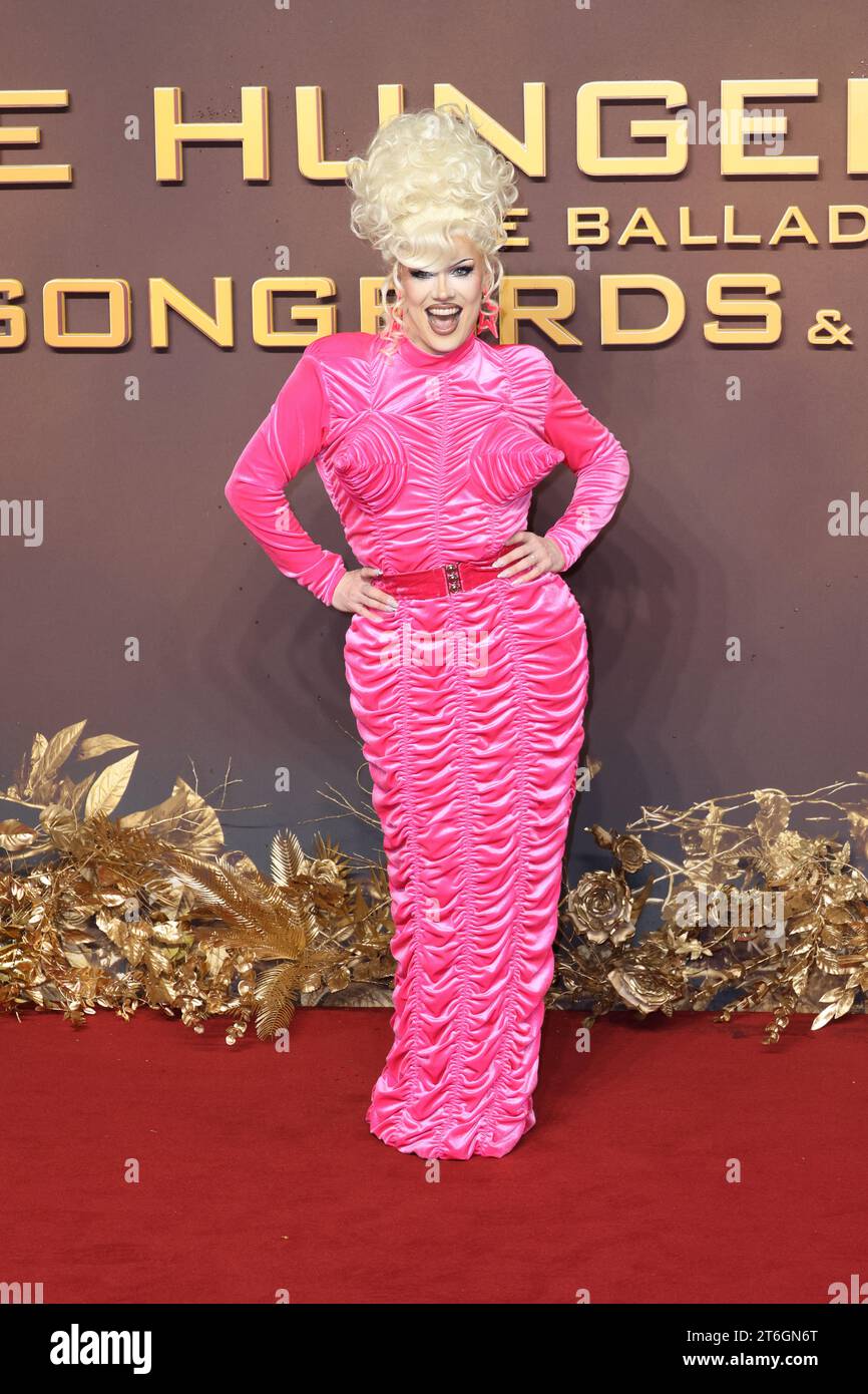 Elektra Fence, The Hunger Games: The Ballad of Songbirds & Snakes ...