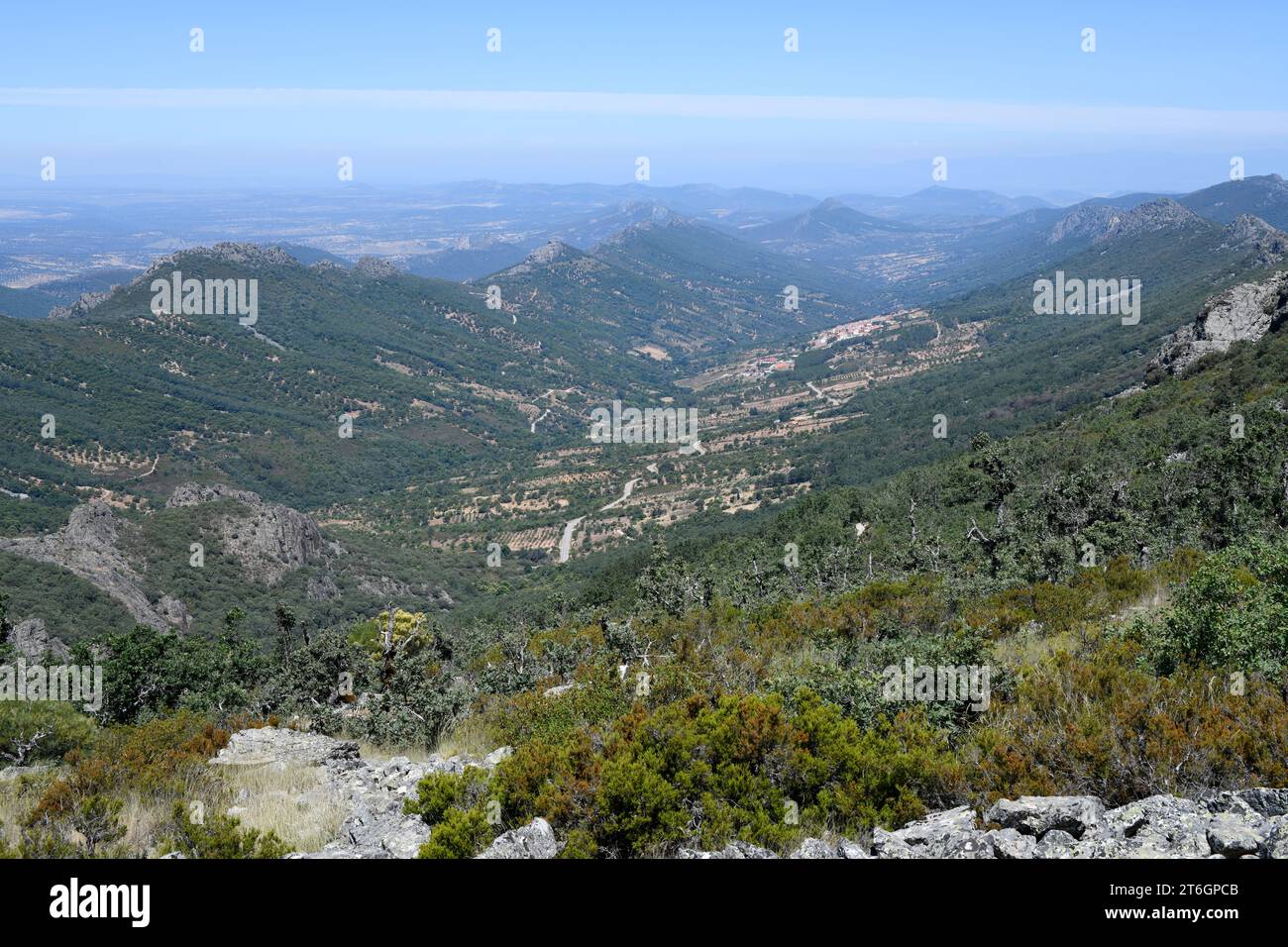 Armorican quartzite hi-res stock photography and images - Alamy