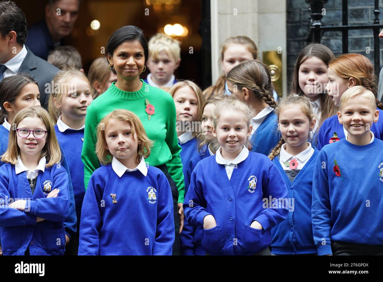 Akshata Murty, wife of Prime Minister Rishi Sunak poses with school ...