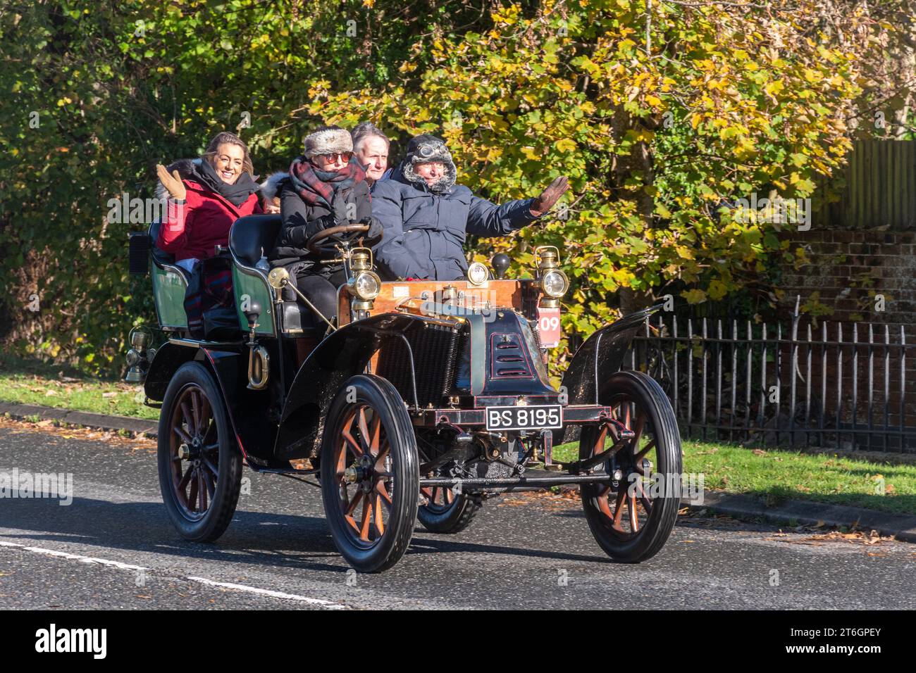 1902 renault car hi-res stock photography and images - Alamy