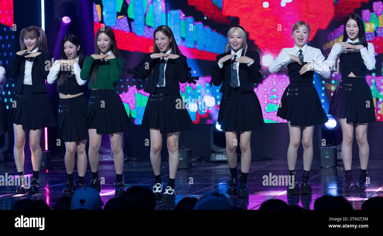 Goyang, South Korea. 8th Nov, 2023. Japanese Mako, Mayuka, Maya, Riku, Rio, Nina, Ayaka, Rima ...