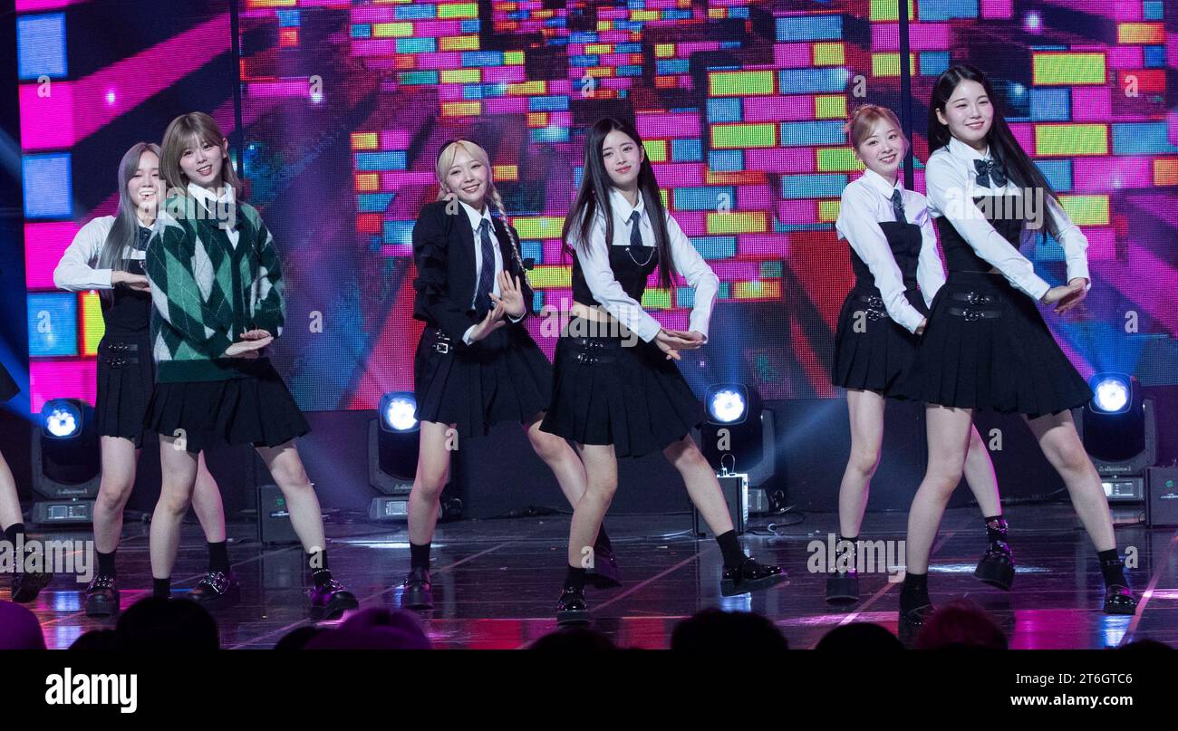 Goyang, South Korea. 8th Nov, 2023. Japanese Mako, Mayuka, Maya, Riku, Rio, Nina, Ayaka, Rima ...