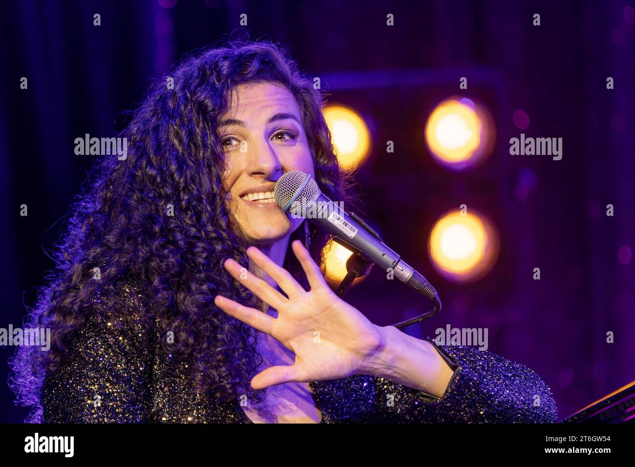 Jazz pianistin hi-res stock photography and images - Alamy