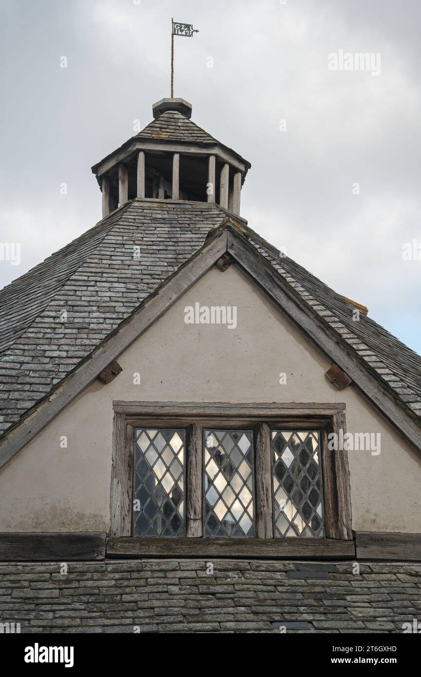 The roof and bell turret of the historic 7th century Yarn Market in the ...