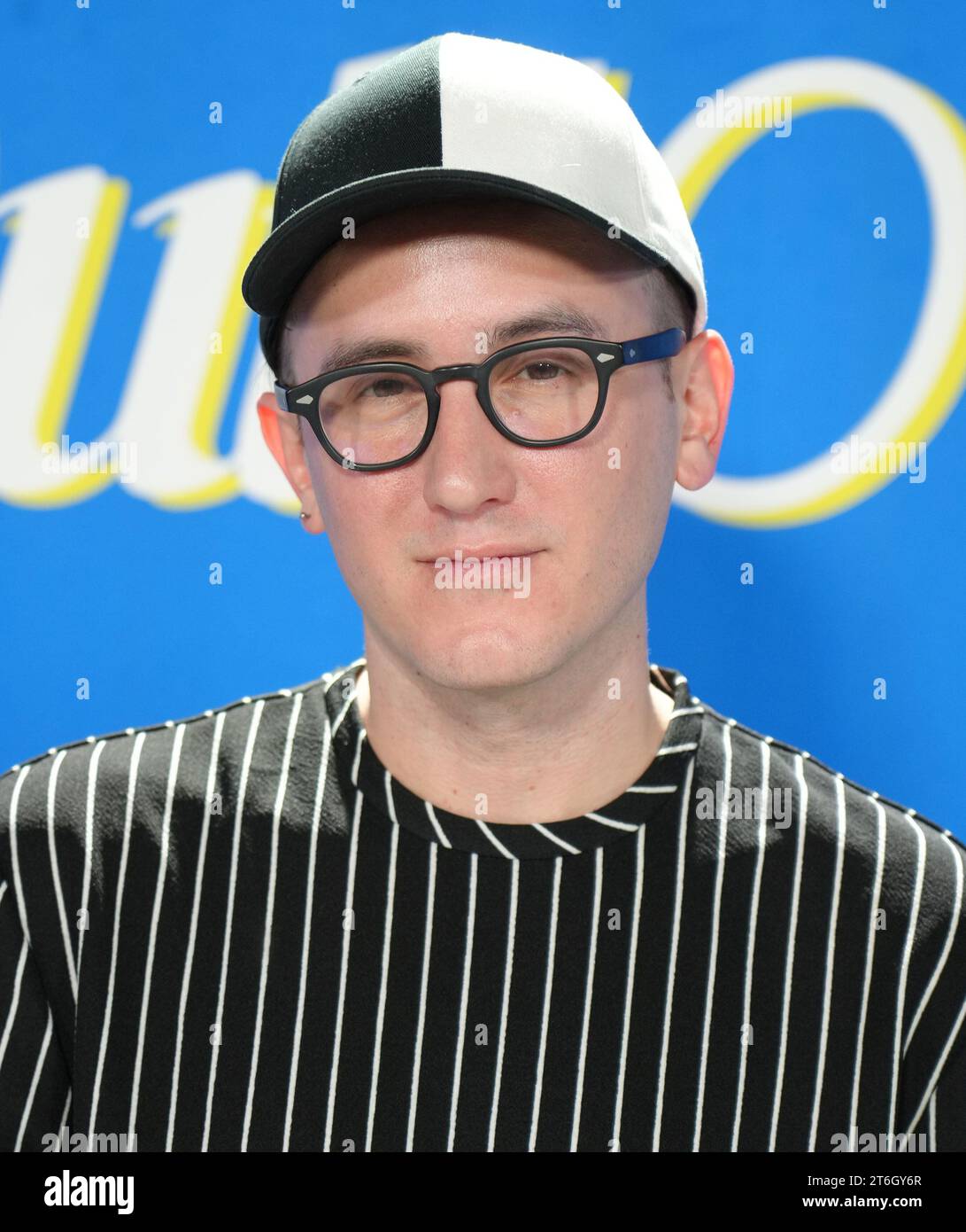 Ty sunderland hi-res stock photography and images - Alamy