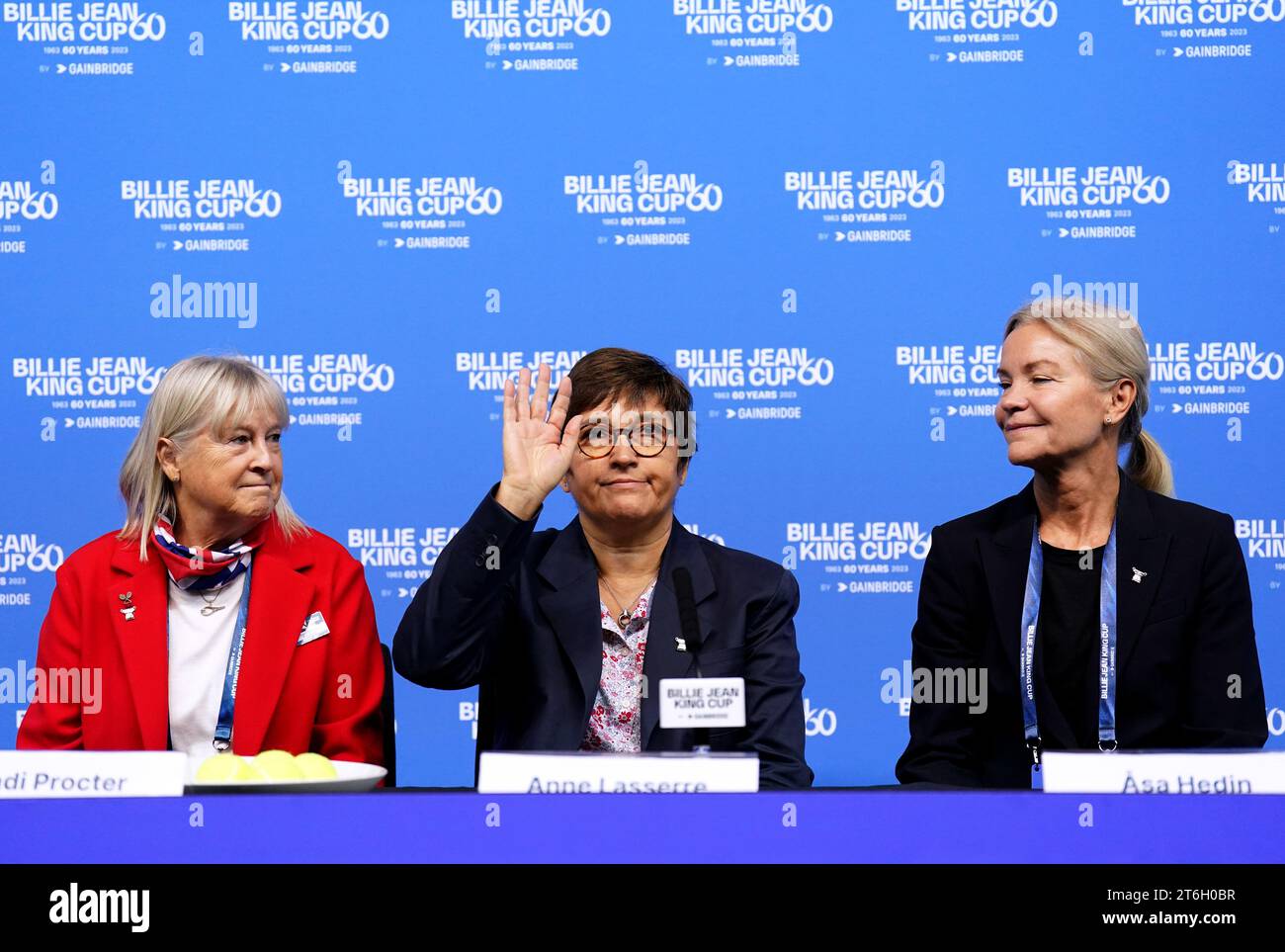 Sandi Procter, Anne Lasserre and Asa Hedin during the play-off draw ...