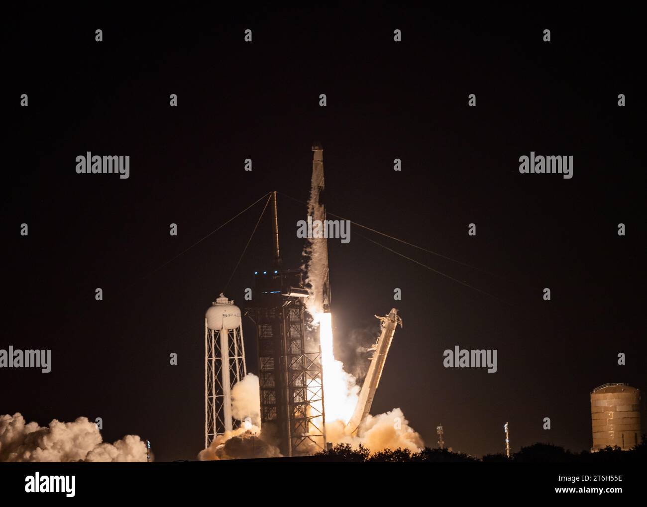 USA. 09th Nov, 2023. NASA SpaceX CRS-29 Resupply Mission To The ISS ...