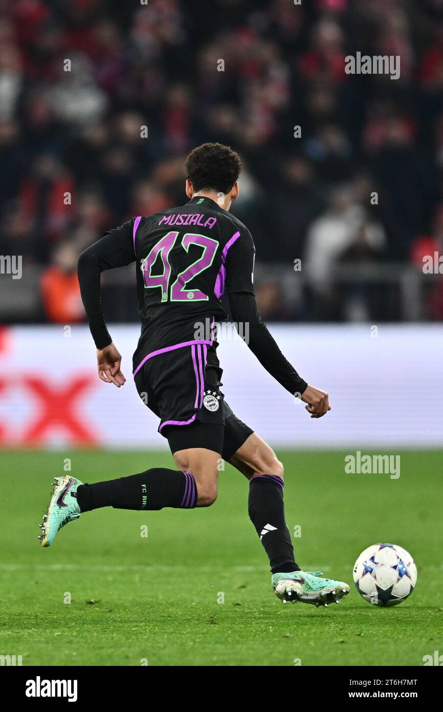 MUNICH, GERMANY - NOVEMBER 8: Jamal Musiala of Bayern Munich during the ...