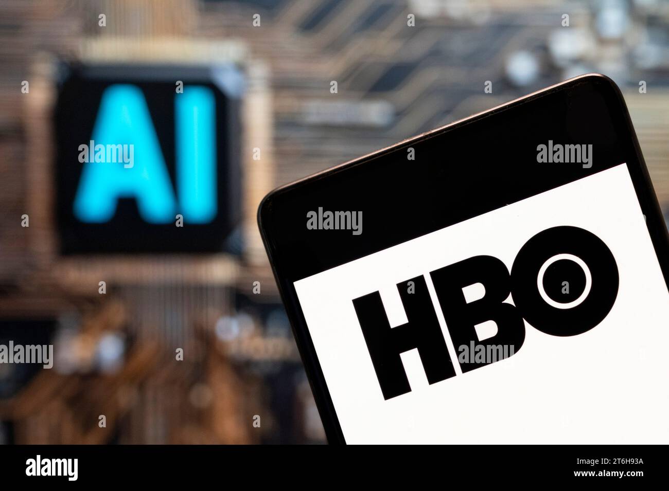 Satellite phone in a box hi-res stock photography and images - Alamy