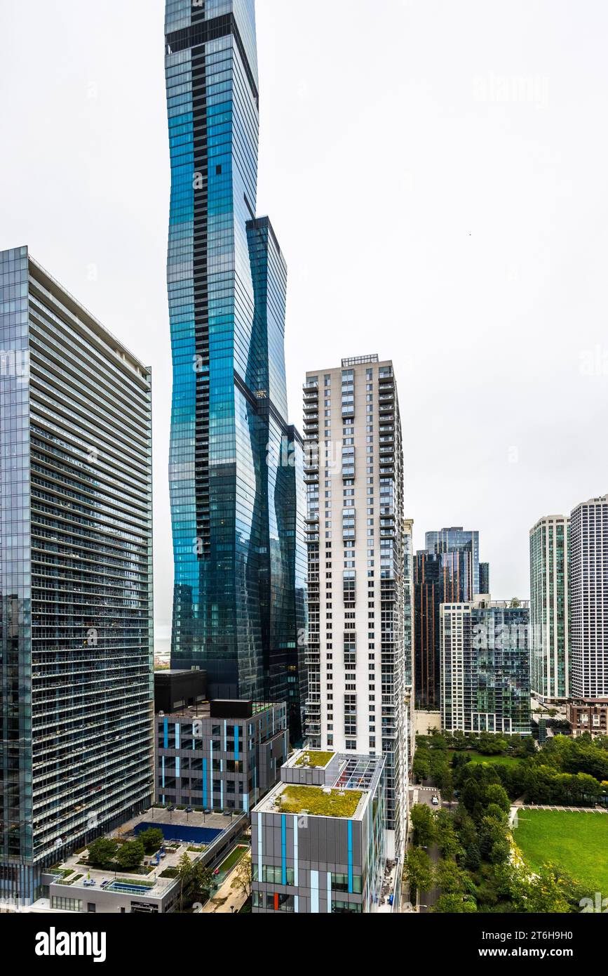 The St. Regis Chicago (formerly Vista Tower, Wanda Vista Tower ...