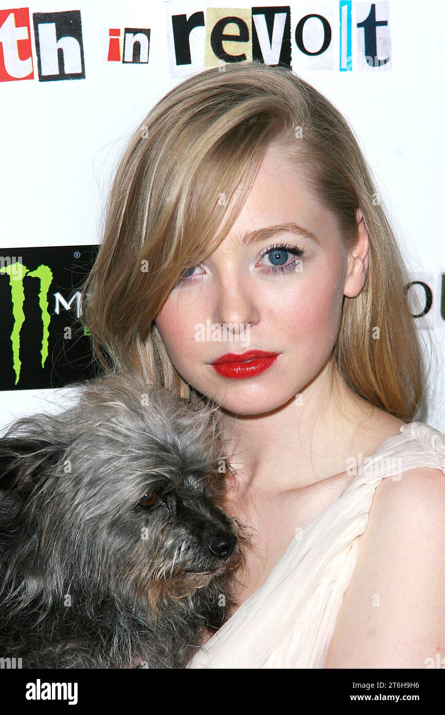 Portia Doubleday at the Premiere of Dimension Films' "Youth in Revolt ...