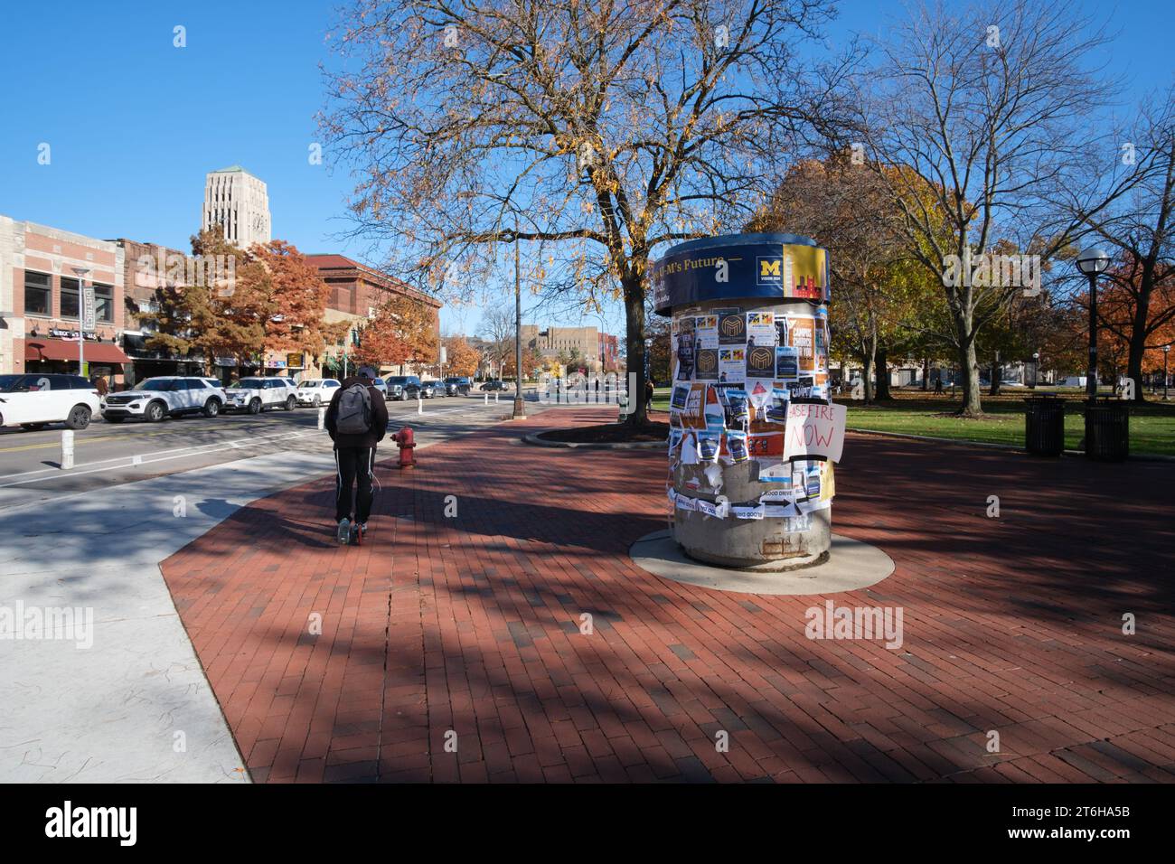 University of Michigan diag, with kiosk, in Ann Arbor Michigan USA ...