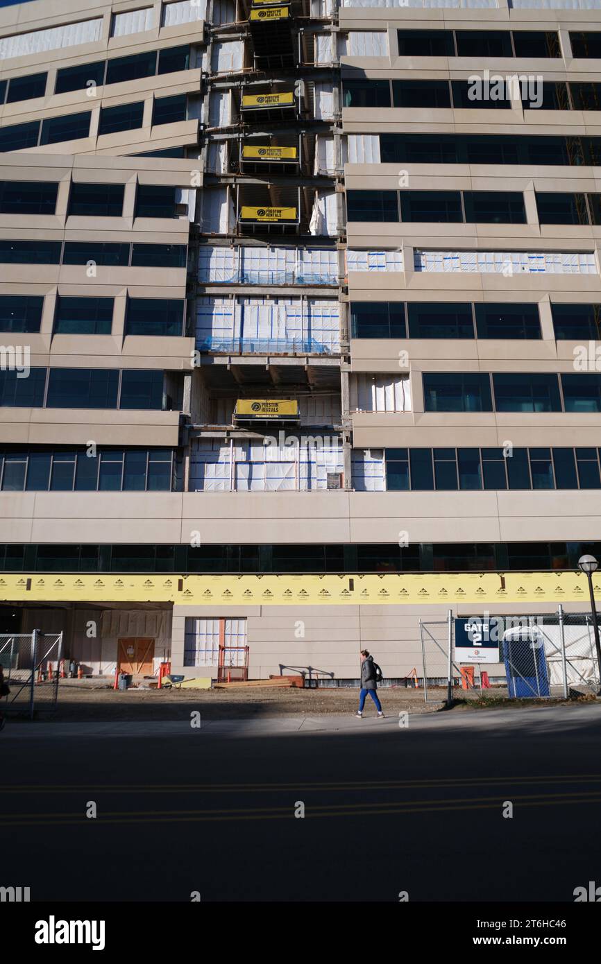 Construction university building hi-res stock photography and images ...