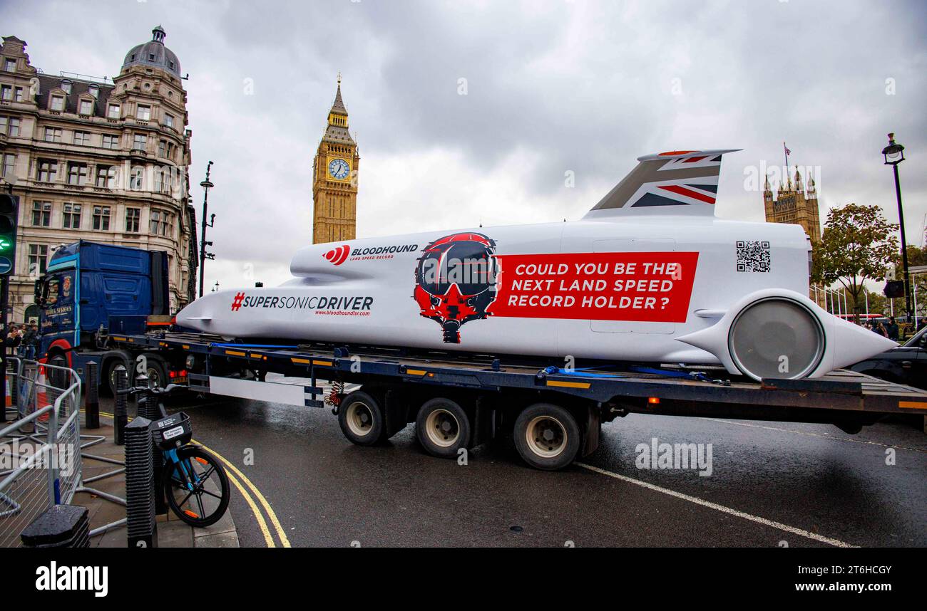 London, UK. 10th Nov, 2023. The Bloodhound is driven aroubd Westminster ...