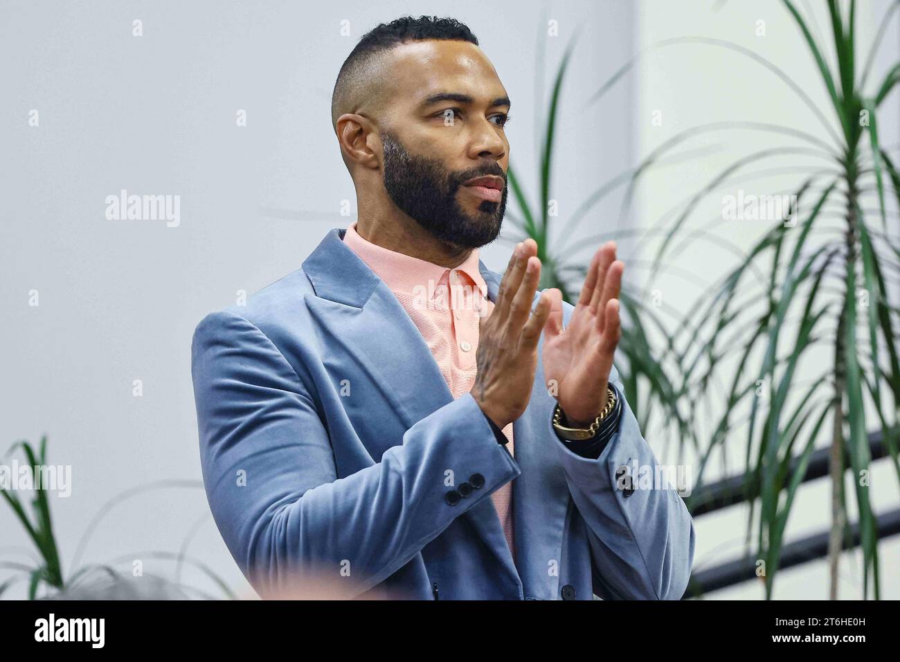Omari hardwick ghost hi-res stock photography and images - Alamy