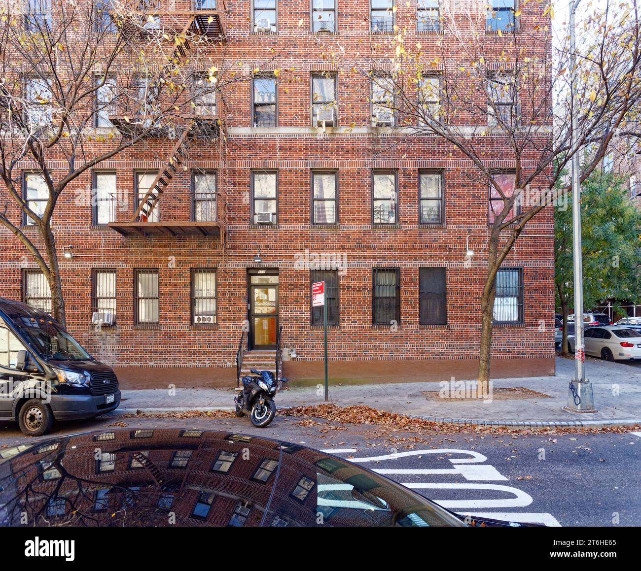 40 Wadsworth Terrace, an Emery Roth-designed apartment building, built ...