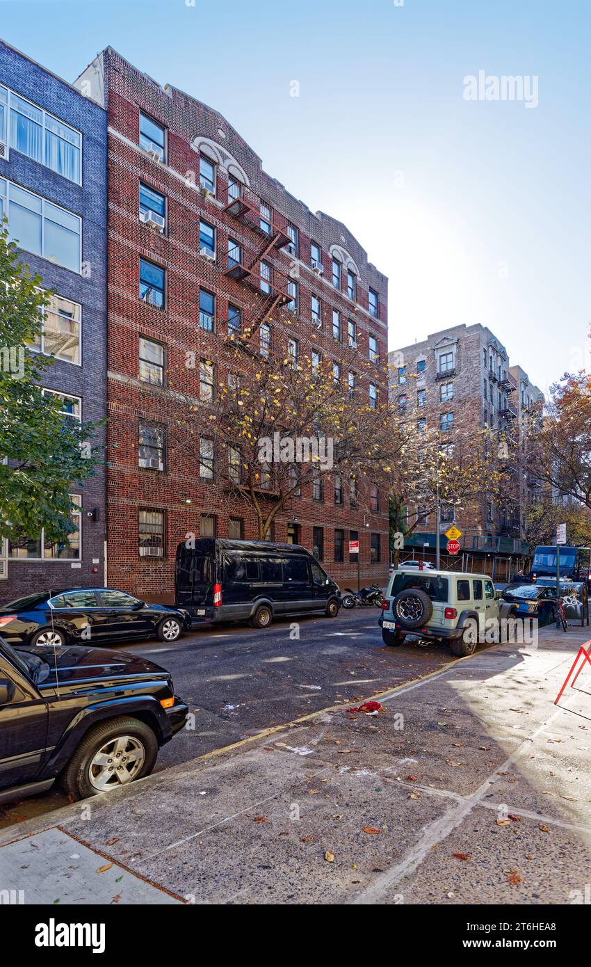 40 Wadsworth Terrace, an Emery Roth-designed apartment building, built ...