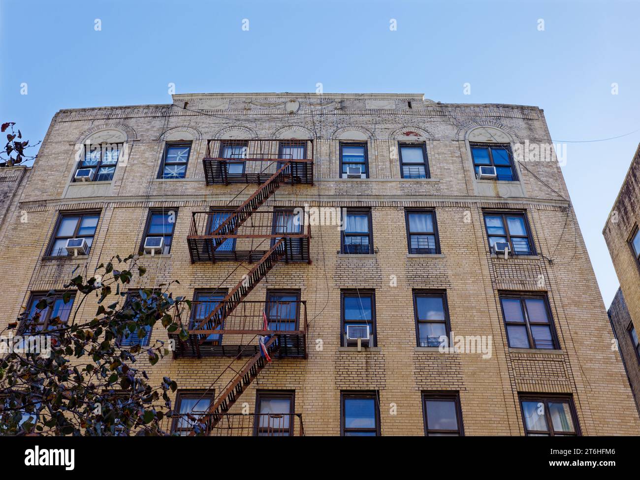 40 Wadsworth Terrace, an Emery Roth-designed apartment building, built ...