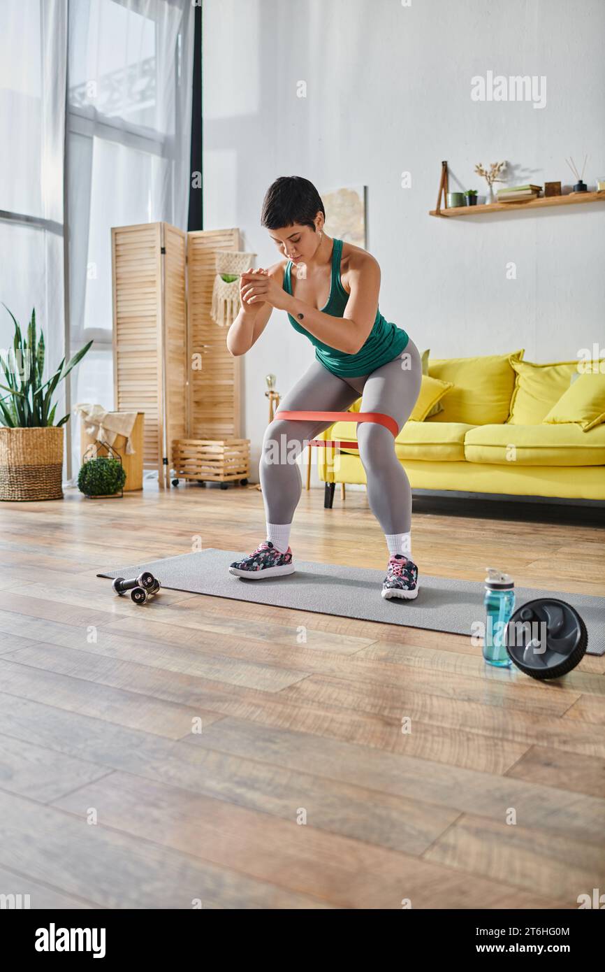 Vertical shot sporty female hi-res stock photography and images - Alamy